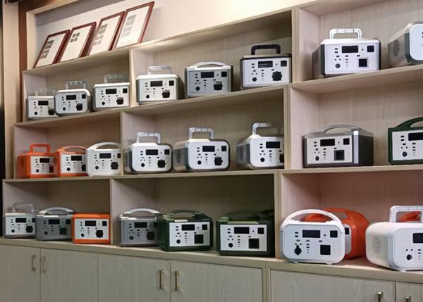 Quality 5V Hybrid Lithium Power Station Lifepo4 Camping 500WH for sale