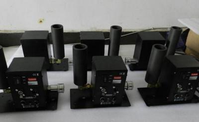 Cina altezze 4M - 5M dello spruzzo della macchina DMX512 del getto di CO2 di manifestazione della fase di caso del nero 600Watts in vendita