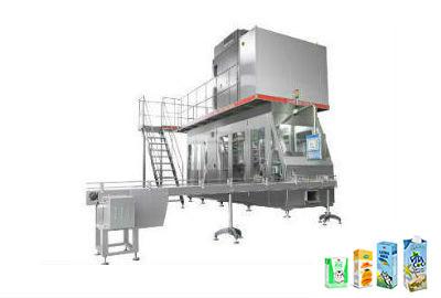 China High Speed  Aseptic Brick Carton Beverage Packaging Machine Turn Key Project 500-1000ml for sale