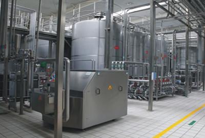 Cina Completi chiavi in mano la linea alta velocità di trattamento del latte pastorizzata il piccolo progetto di 5T/H in vendita