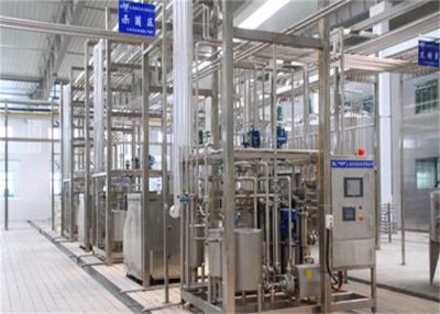 China Het automatische Drank/Yoghurtmateriaal van de de Yoghurt Zuivelmaker van de Verwerkingslijn met het Koelen van Zaal Te koop