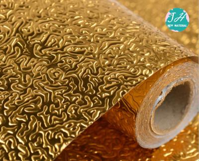 Cina autoadesivo dorato di stampa di goffratura della carta da parati del PVC della stagnola di 40*200cm in vendita
