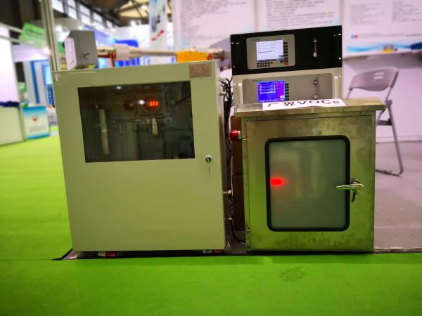 IP42 KF100 UV連続排出量モニタリングシステム 50Hz 100W 5つのガス