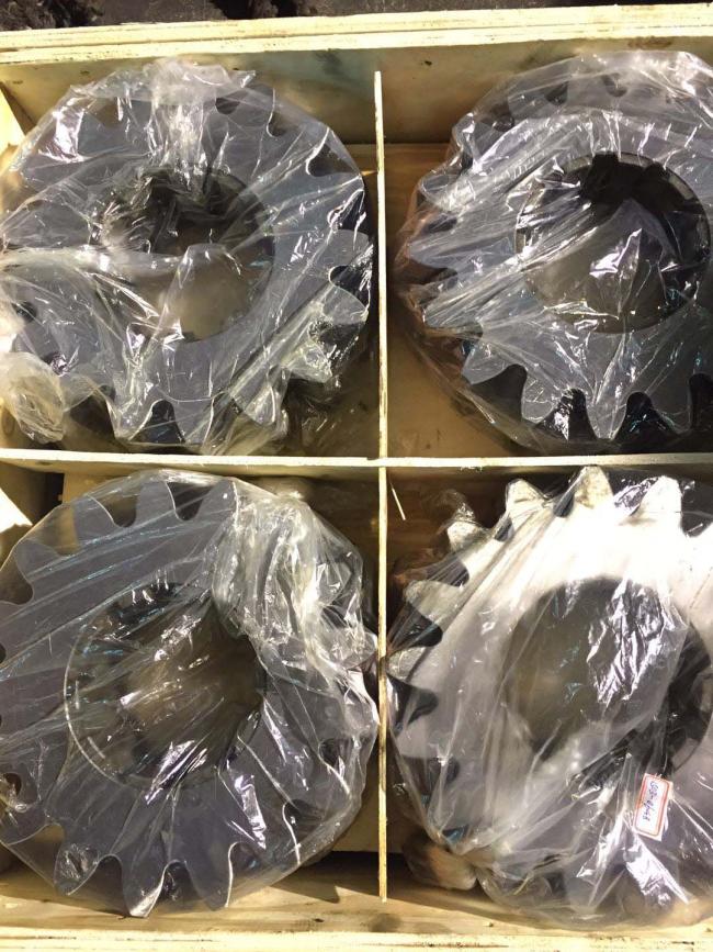 AISI 4140 Forging Steel Helical Transmission Gears 9 Module For Industrial Gearbox 1