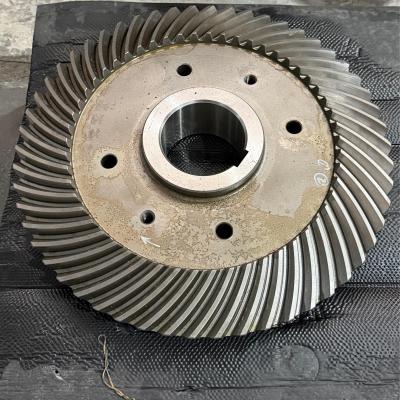 중국 첨단 나선 치아 설계 소음 감소 및 나선 베벨 기어에서 부하 운반 능력을 향상 판매용