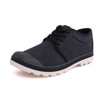 China Canvas Shell Head Shoes Breathable Lightweight Slip Resistant Model AUTC-0727-L for sale