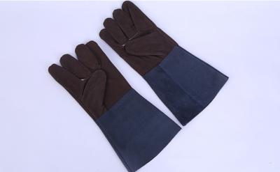 China As luvas que de soldadura a Dois-camada completa vergasta luvas de solda vestem densamente - resistente e aqueça - o isolamento trabalham luvas da proteção à venda