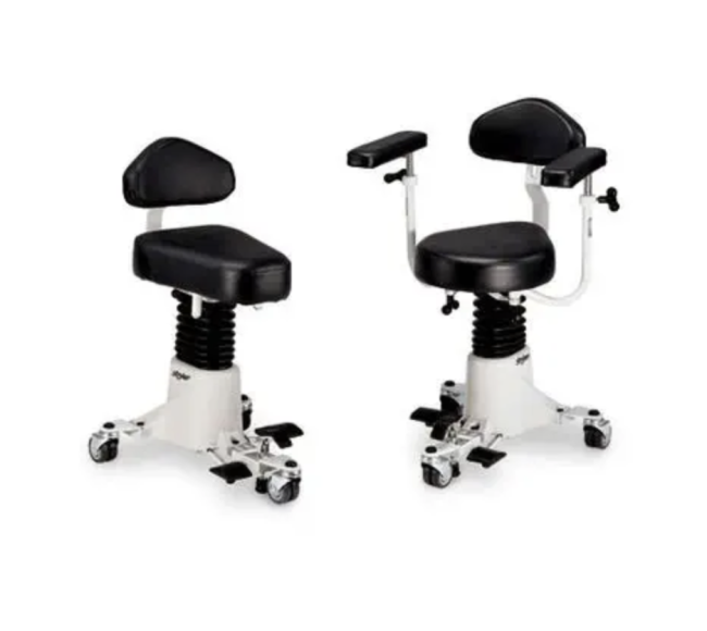 Surgical stool side view demonstrating mobility casters