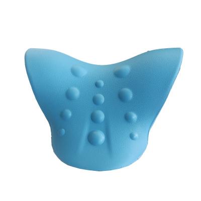 Cina Cervical Traction Neck And Shoulder Massager Machine Cervical Spine Chiropractic Pillow in vendita