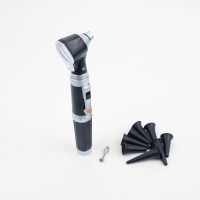 China Portable Diagnostic Otoscope with LED Illumination Rotatable 3x Lens Wide View Angle for sale