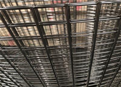 China Stainless steel welded wire mesh 2x2 cattle welded wire mesh panel for sale
