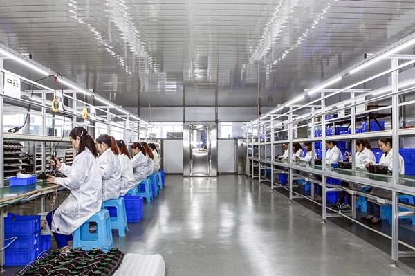 18 unidades que cargan el estante para el OEM sin cuerda del arreglo para requisitos particulares de la lámpara de casquillo GLC-6 disponible