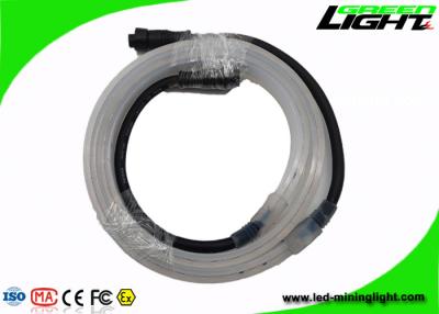 Cina Lampade fluorescenti flessibili impermeabili 6000k-6500k del LED con protezione di Voltage Regulation in vendita