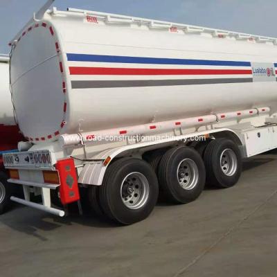 Cina 3 assi 5000L 40CBM Semi-remorco a combustibile petrolifero Fuwa asse con testa SINOTRUK in vendita