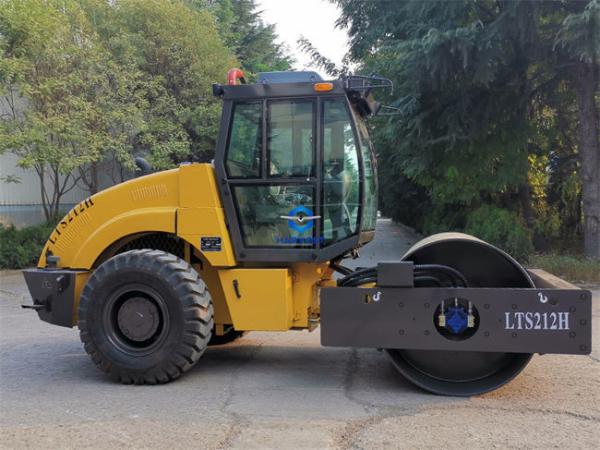China 12 Ton Hydraulic Drive Single Drum Road Roller LTS212H With Cummins Engine supplier