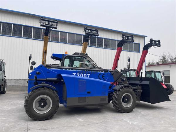 Quality 4WD 7m Telhandler Forklift with Cummins Engine for Construction for sale