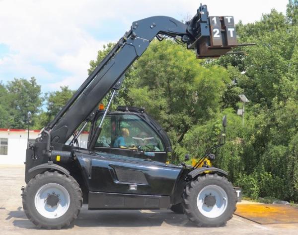 Quality 3 Ton 7m Telehandler at Direct Factory Price with Fork, Bucket, Clamp for Sale for sale