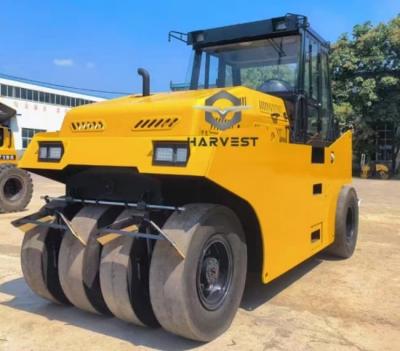 Китай 16 тонн полный гидравлический привод Пневматический дорожный ролик LTP1016H с двигателем Cummins для продажи в Тонга продается