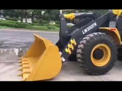 3 Ton XCMG LW300FN Wheel Loader From China Road Constructionmachinery