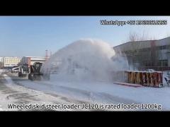 1200kg Skid Steer Loader JC120 Weichai 103kw com sopro de neve na Rússia