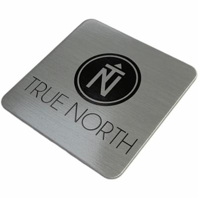 China Custom Matte Silver-Gray High-Quality Aluminum Nameplate for sale