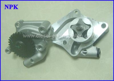 China Lube Oil Pump Anmar Yanmar Engine Parts For 4TNE94 Engine Forklift 129900 - 32000 for sale