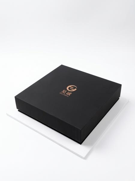 Quality Durable Rigid Hardcover Box Featuring Elegant Matte Finish Ideal for Product Packaging and Branding for sale