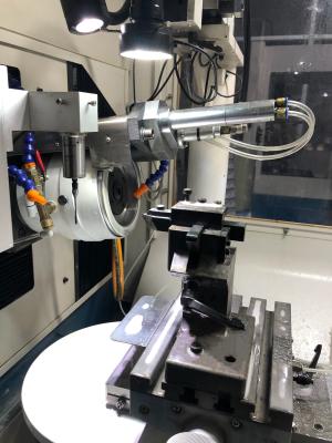 中国 CCDの光学系が装備されているZT-90 PCD/PCBNの切削工具の粉砕機 販売のため