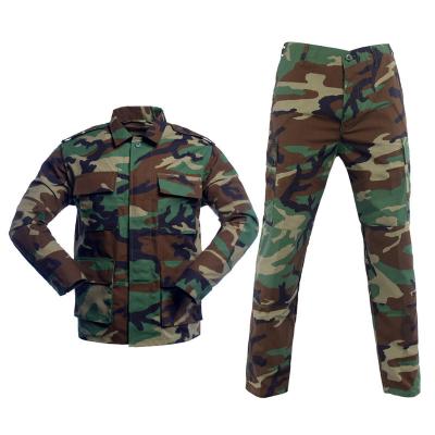 Cina Resistenza allo strappo uniforme del terreno boscoso BDU del tessuto del plaid ignifuga in vendita