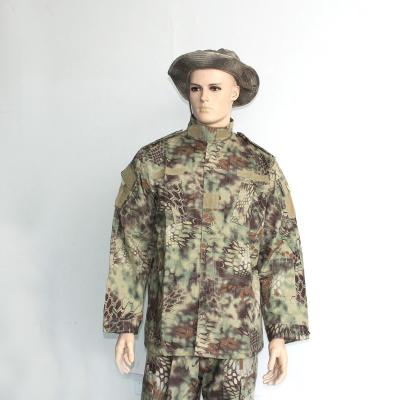 China Green Python 65% Polyester Camo Army Uniform Anti UV Military Combat Uniform for sale