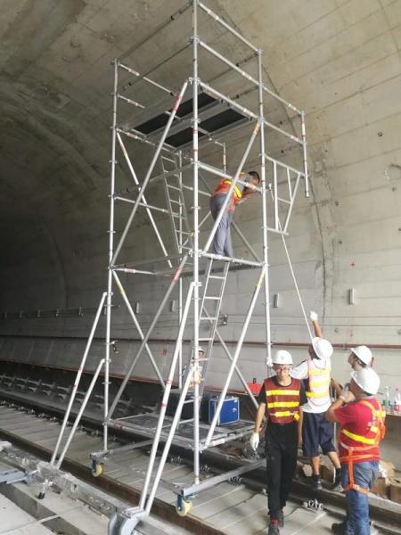 Quality Cusomized Aluminium Scaffold Tower System For Subway 1 Year Warranty for sale