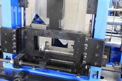 China Gemakkelijke verrichting C die Purlin Veranderingstype van de Machine de Automatische Grootte Norm van Ce vormen Te koop