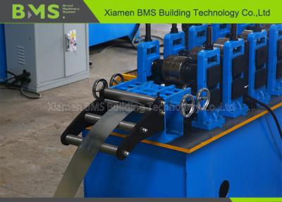 China Het Broodje die van het hoge snelheidsc Purlin Blad Machine met Vliegknipsel en PLC Kabinet vormen Te koop