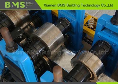 China Het Broodje die van het hoge snelheidsc Purlin Blad Machine met Vliegknipsel en PLC Kabinet vormen Te koop