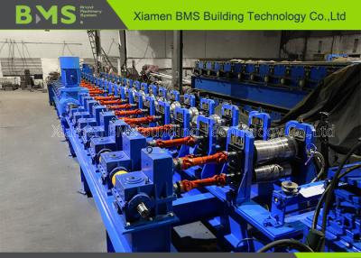 China Gegalvaniseerd de Vangrailbroodje die van de Staalweg Machine, Metaal vormen die Machines vormen Te koop