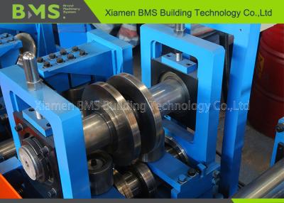Cina Rotolo di Manica del labbro di C che forma perforazione idraulica di C del cambiamento automatico a macchina di dimensione in vendita