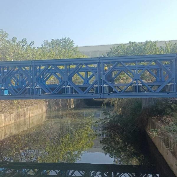 Quality Vehicle Steel Frame Bridge  Lightweight Modular Type Standard Width Is 3.7m for sale