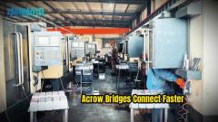 The CNC machining center performs precision machining on the male and female heads