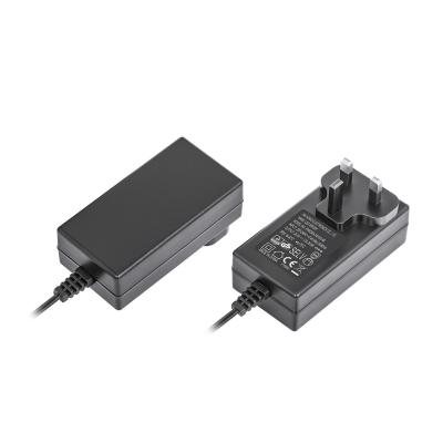 China adaptador pequeno de comutação do poder da C.A. 2A com temperatura de armazenamento de -40℃~+85℃ à venda