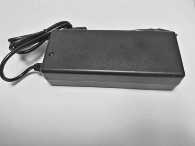 China Universele Desktop Medische AC Adapter Zwarte 12 Volt 12 - 120 Watts Te koop