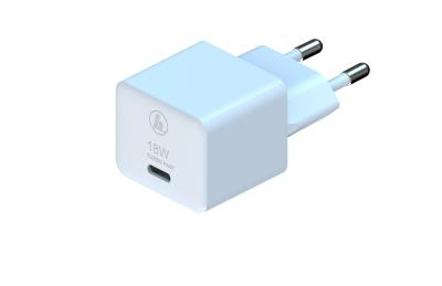 Cina Colore bianco 5v AC DC Power USB Adapter caricabatterie universali per telefono montato a parete in vendita