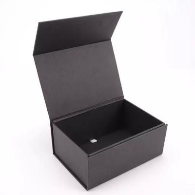 UV Coating Cardboard Rigid Gift Boxes Folding Magnetic / Ribbon Closure