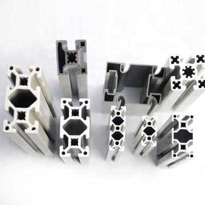 China 56M Industrieel Aluminiumprofiel, het Spooriso9001 Goedkeuring van de Aluminiumt Groef Te koop