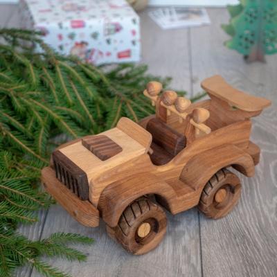 Cina Giocattoli di legno fatti a mano macchiati del faggio, automobili di legno fatte a mano per i bambini in età prescolare in vendita