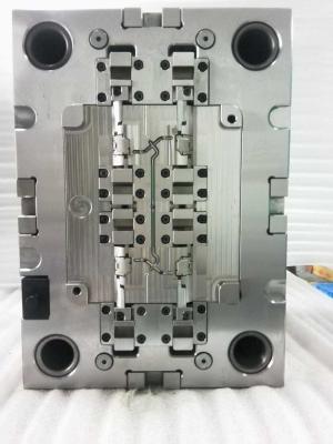 Cina Sotto tipo portachiave del prototipo, stampaggio ad iniezione del portone di plastica dell'ABS di rendimento elevato in vendita