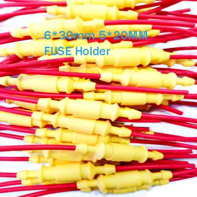 Cina Il supporto della scatola dei fusibili del cablaggio del cavo giallo impermeabile 30A 250V 5*20mm 6*30mm Tubo ceramico di vetro in vendita