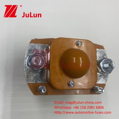 China 1P Screw Mounting Safety Switch Auto Parts With 200A Rated Current And 1 NO Auxiliary Contact for sale