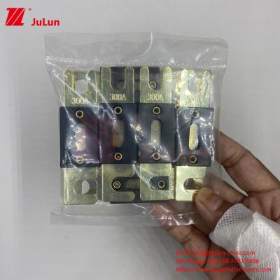 China Latch Type Fuse Holder ANM-B 298 Automotive Latch Type Fuse Holder for sale