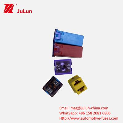 China SBFC-M Plug-In Fuses Square Fuses  For Automobiles for sale