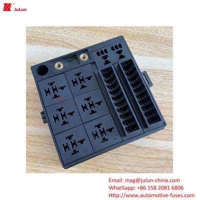 中国 自動車 外部寸法 フューズボックス 32V 定数銅接触 自動車 フューズホルダー EU UL 規格 販売のため